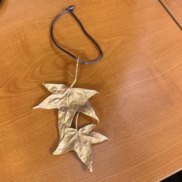 9/11 Memorial | Wall Decor | 91 Memorial Leaves Double Hanging Leaves ...